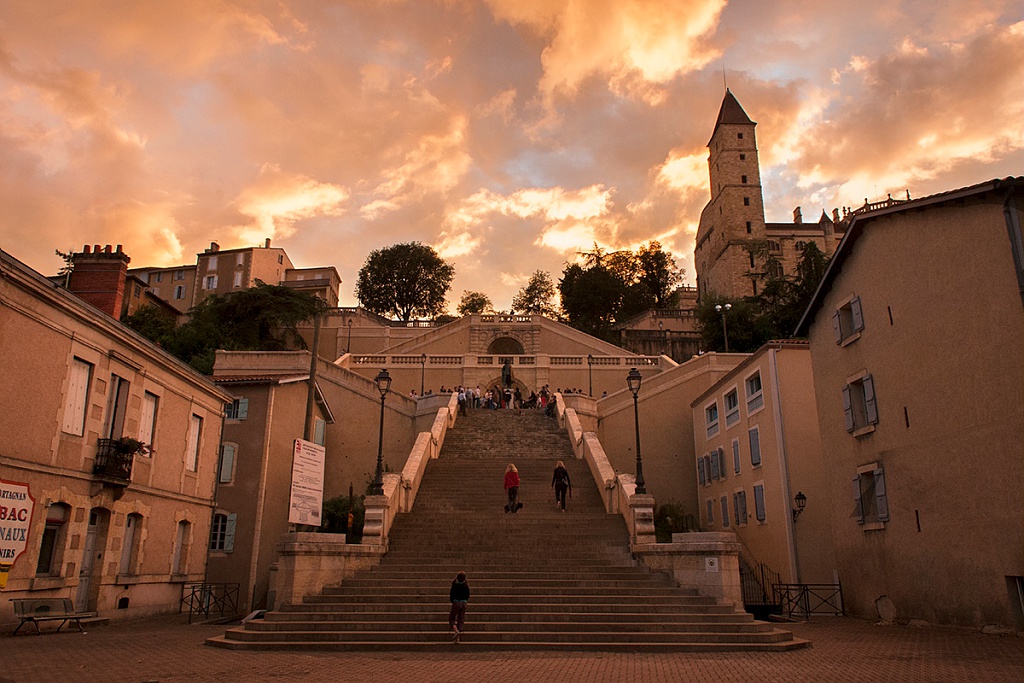 ESCALIER MONUMENTAL - Grand Auch Coeur de Gascogne tourist office ...